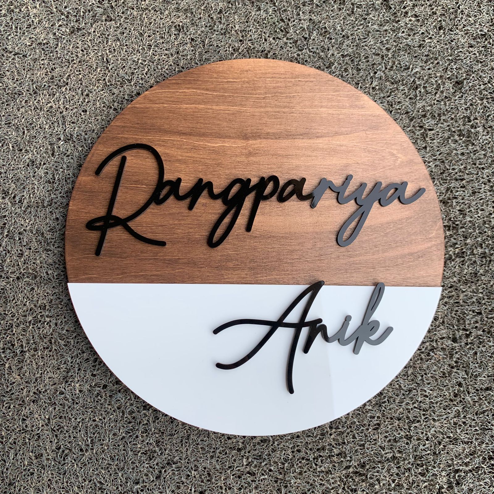 Customized wooden Home Name plate– Hobby Decor Pvt Ltd