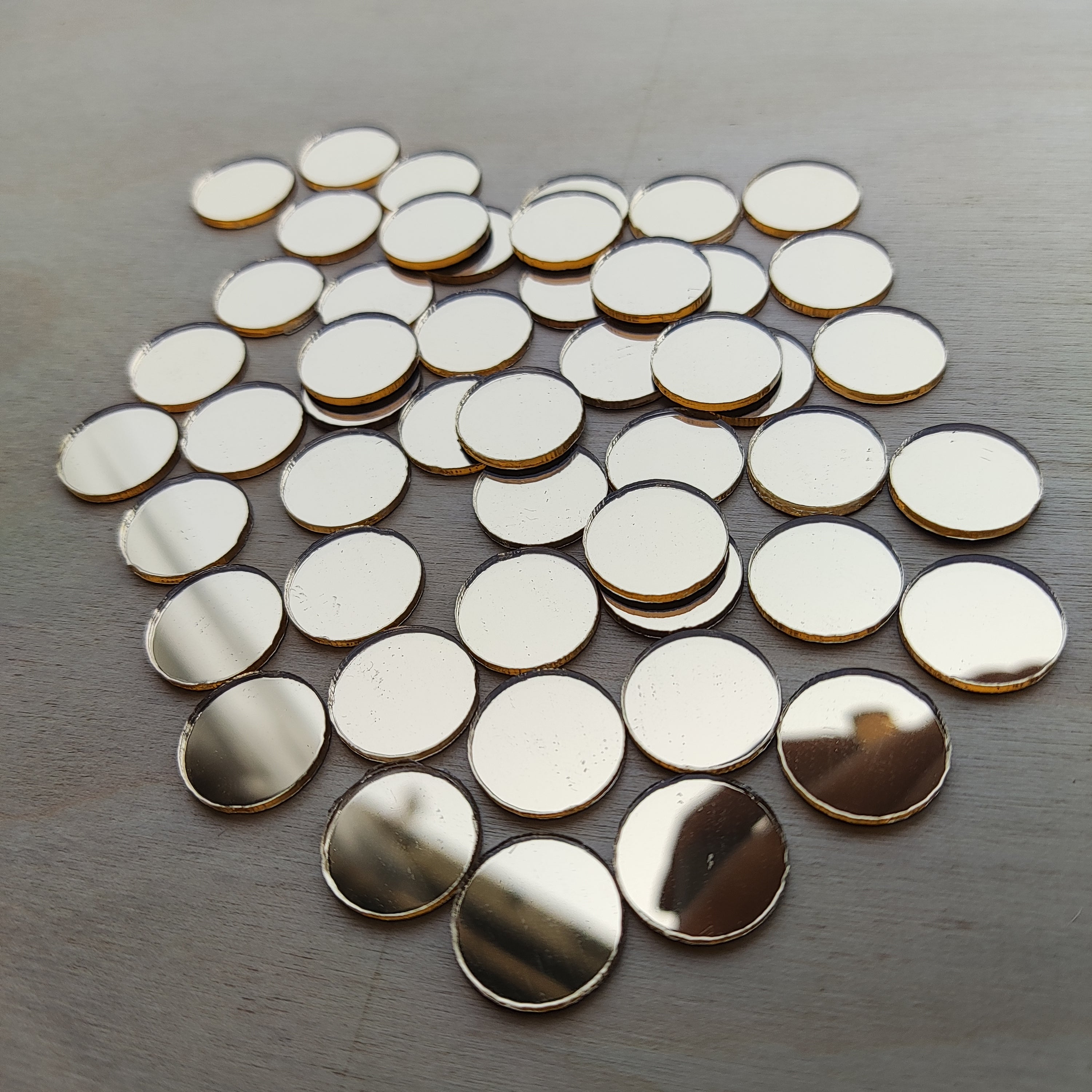 Round Acrylic Craft Mirror (100Pcs)– Hobby Decor Pvt Ltd