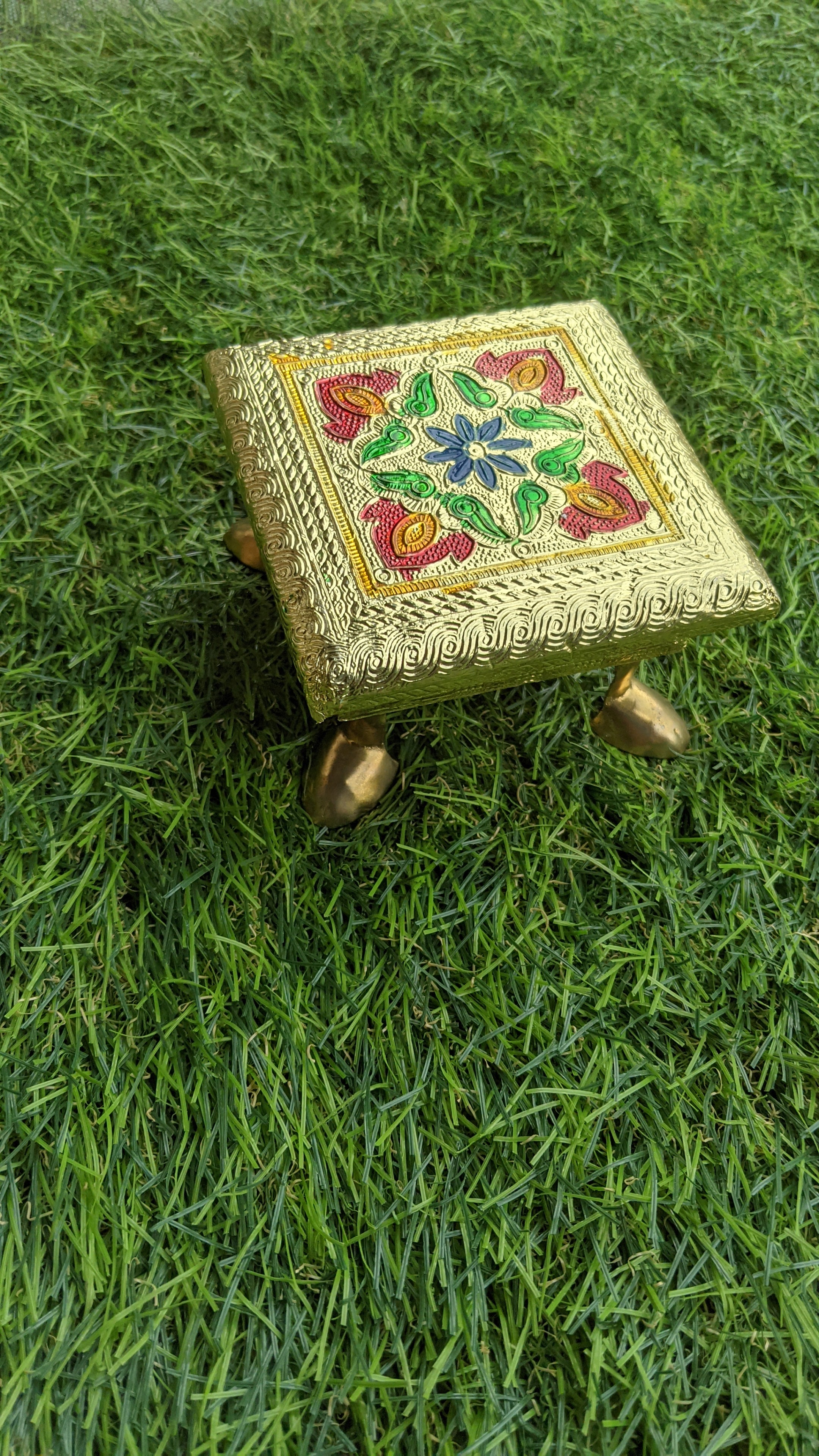 Handcrafted Chowki for Decoration (4x4 Inch)– Hobby Decor Pvt Ltd